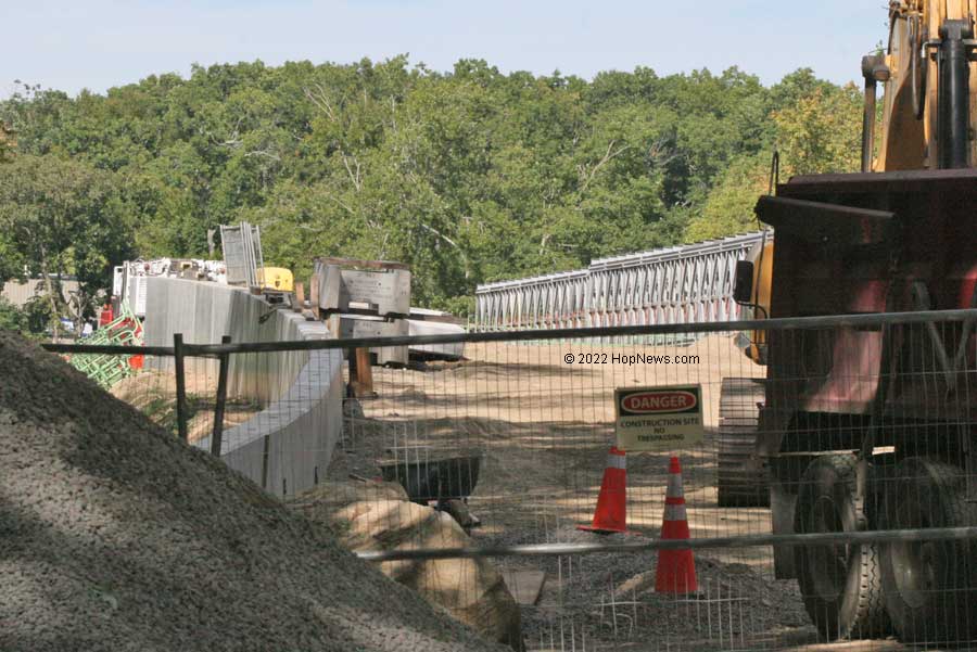 Fruit Street Bridge Construction Continues - HopNews