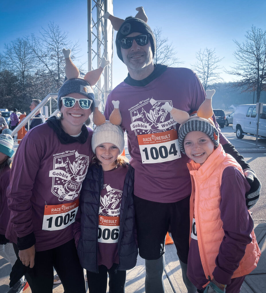 HHS Students Thrive Under the Leadership of Evan Bishop – HopNews
